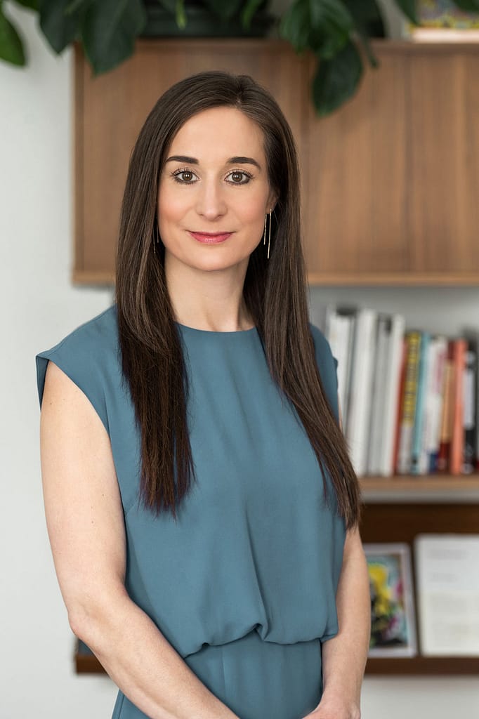 First headshot photography session? Here are some steps towards great ...